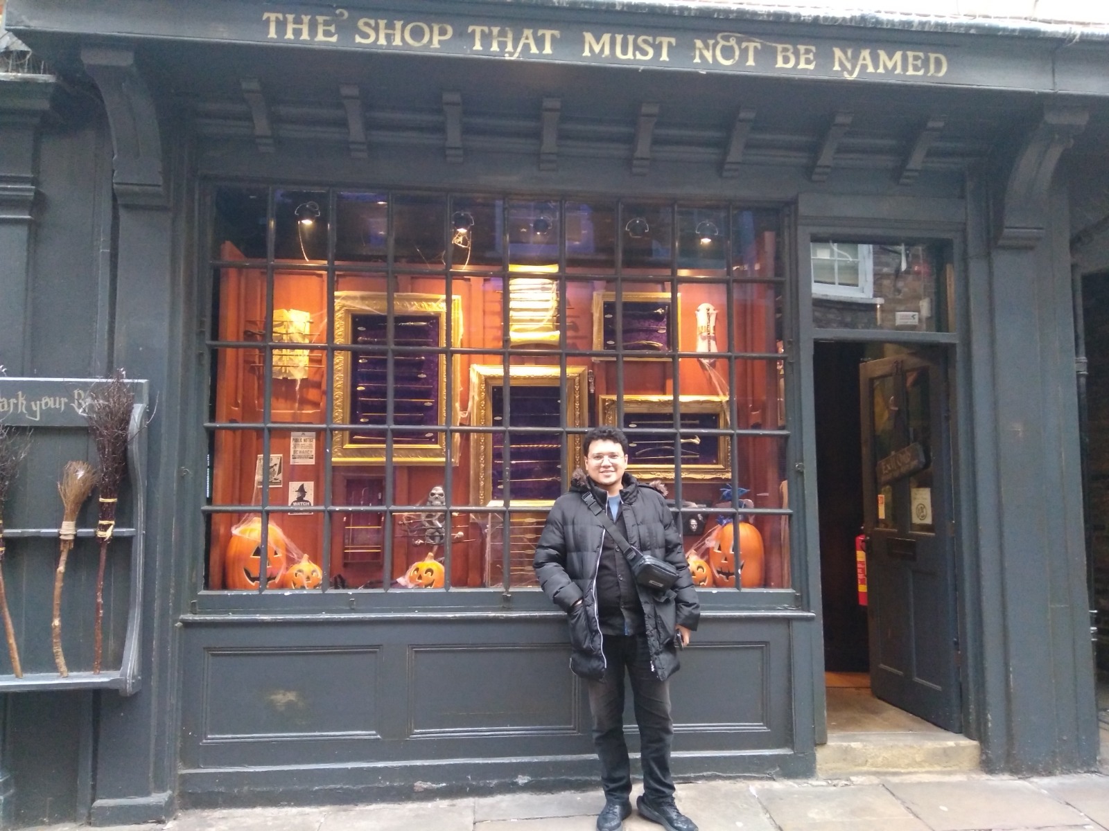 Sharing Knowledge Doctoral Program Scholarship in The National Chin-Yi ...